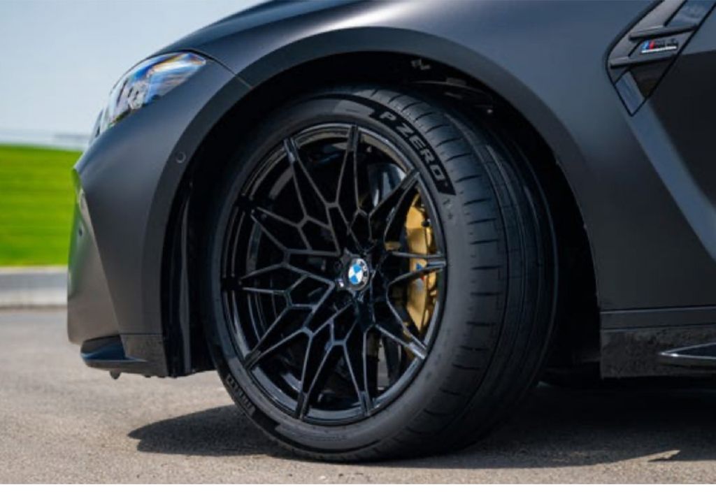 Pirelli P Zero (PZ5) tires in Quebec | Otobox