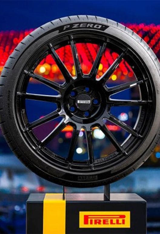Pirelli P Zero (PZ5) tires in Quebec | Otobox